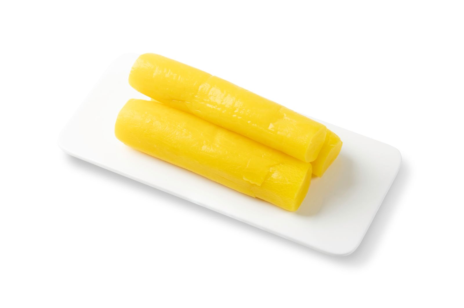 Whole Takuan Pickled Daikon - Traditional Tsukemono for Slicing